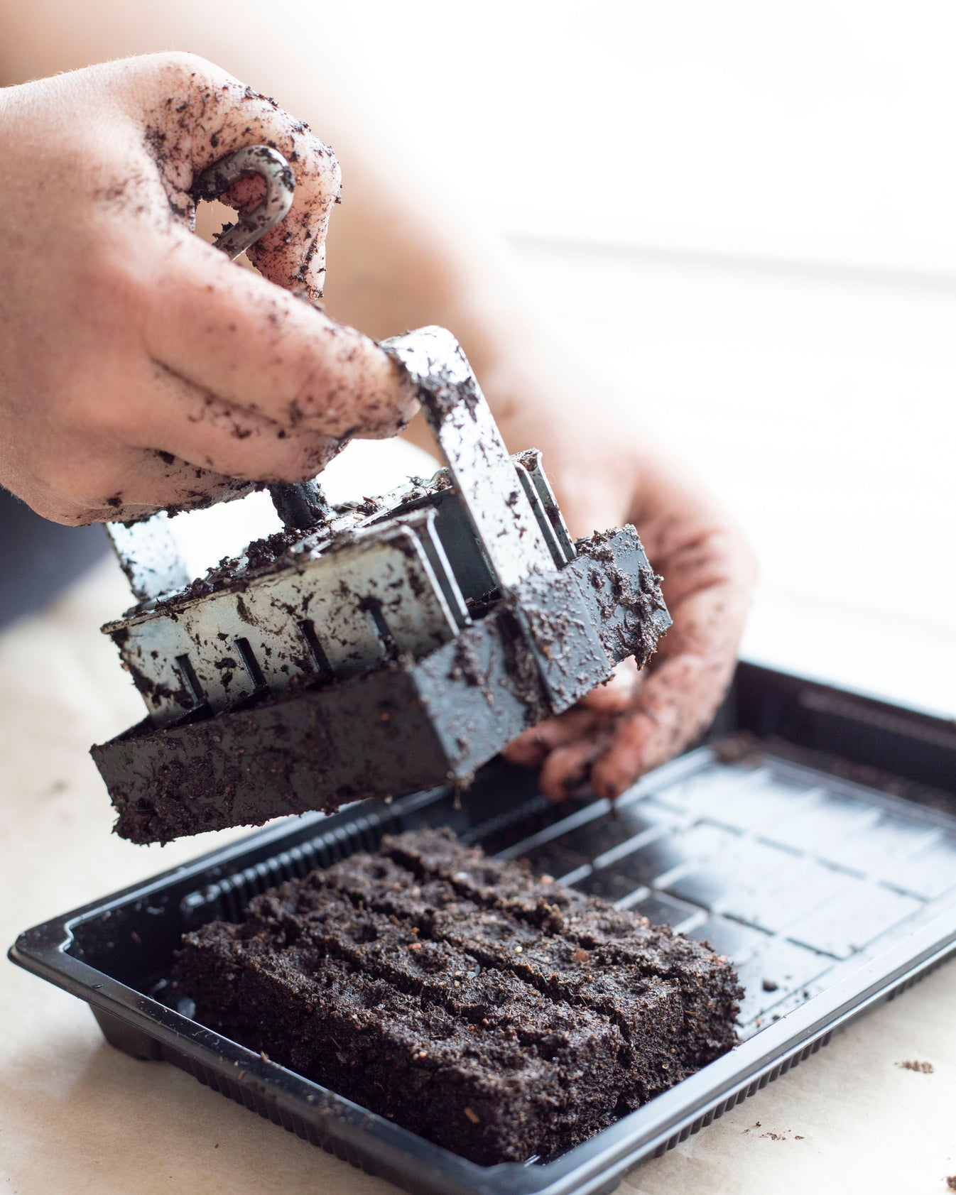 Soil Blocker Micro 20 – kukkatarhurit